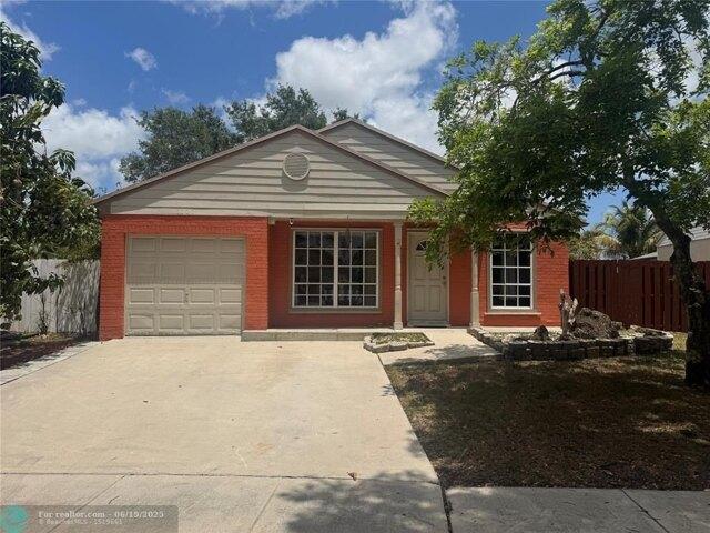 Sw Th Ter, Pembroke Pines, Home For Sale