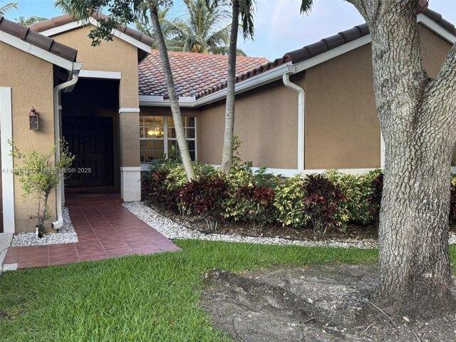 Sw Th Ter, Pembroke Pines, Home For Sale
