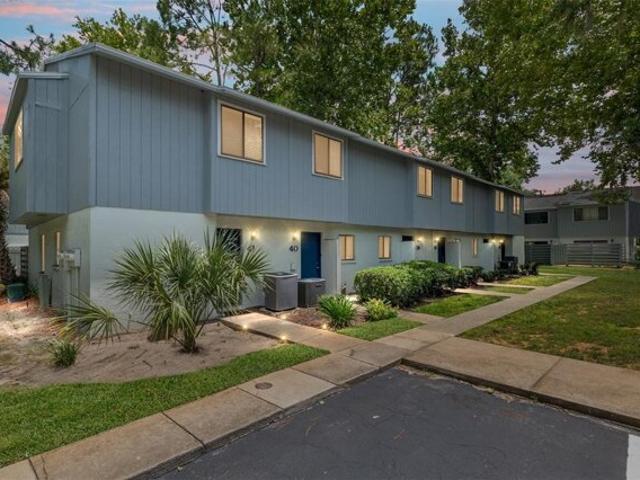 Sw Th Ave Apt A, Gainesville, Condo For Sale