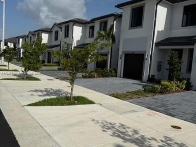 Sw Th Ave, Homestead, Home For Sale