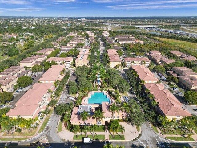 Sw Th Ave Unit,pembroke Pines, Home For Sale