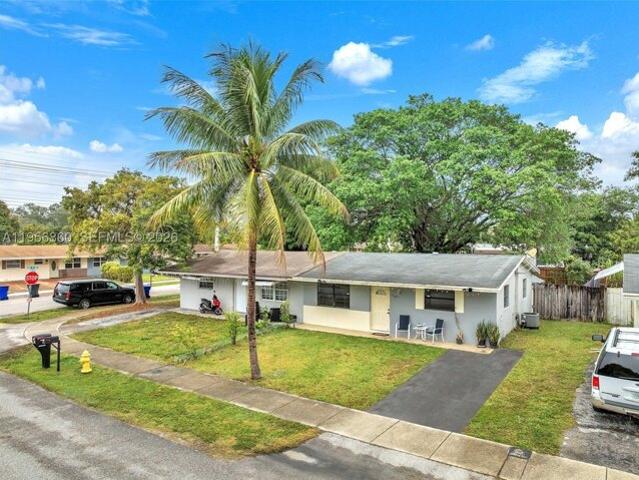 Sw Th Pl, North Lauderdale, Home For Sale
