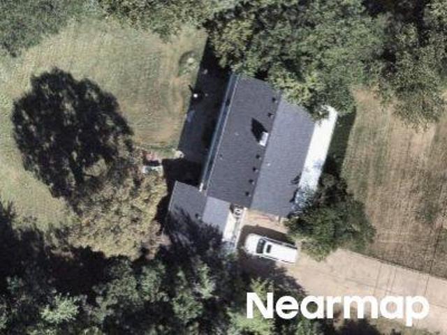SW Fairway Dr