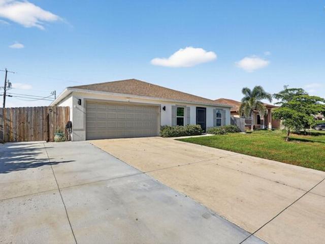 Sw Kabot Ave, Port Saint Lucie, Home For Sale