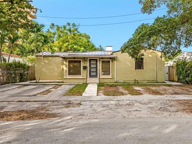 Sw Nd Ter, Miami, Home For Sale
