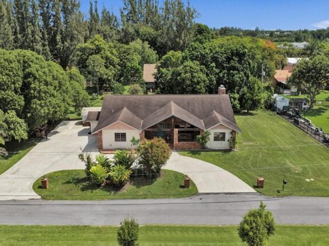 Sw Nd Ct, Southwest Ranches, Home For Sale