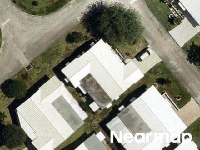 SW Nicholas Dr