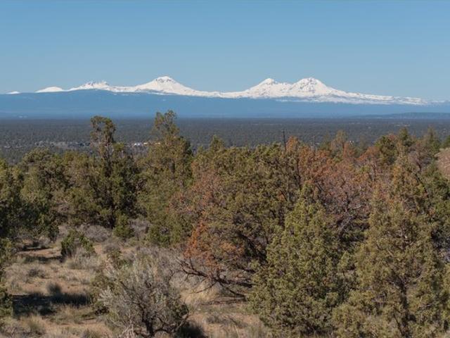 SW Paragon Ct Unit 728 729, Powell Butte, OR 97753