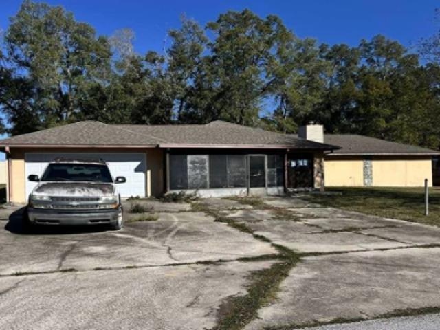 SW Plantation St