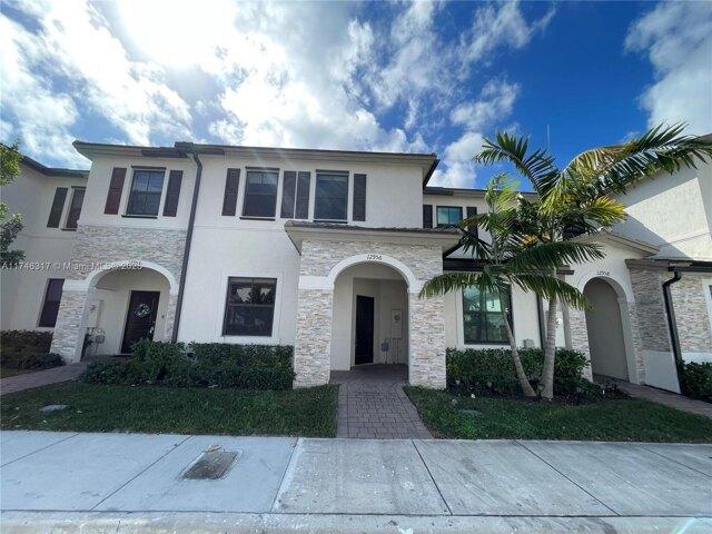 Sw Rd Ter Unit,homestead, Condo For Rent