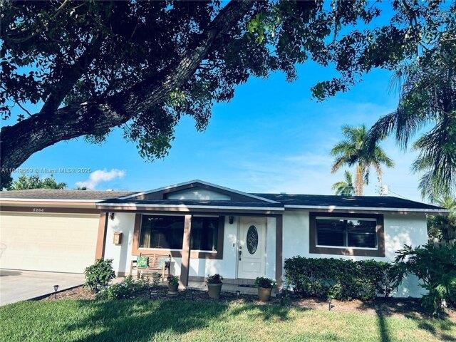 Sw Rd Ave, Cooper City, Home For Sale