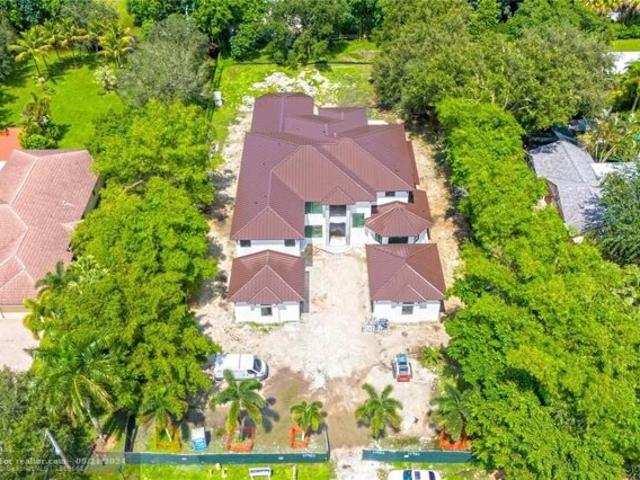 Sw Rd St, Plantation, Home For Sale
