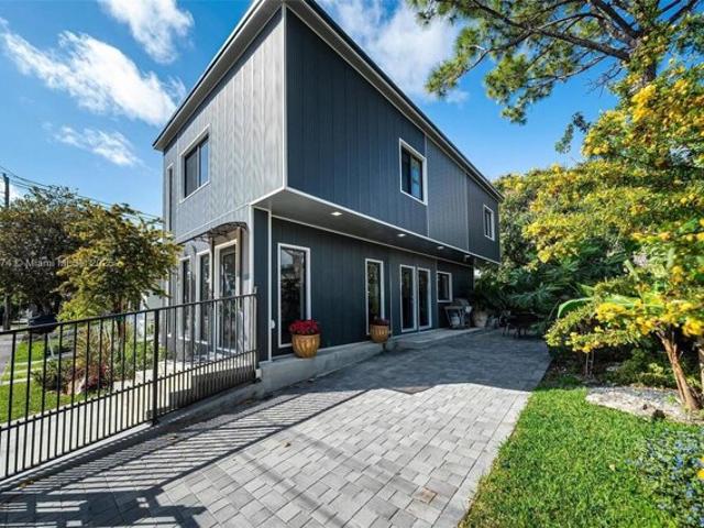 Sw St Ave, Miami, Home For Sale