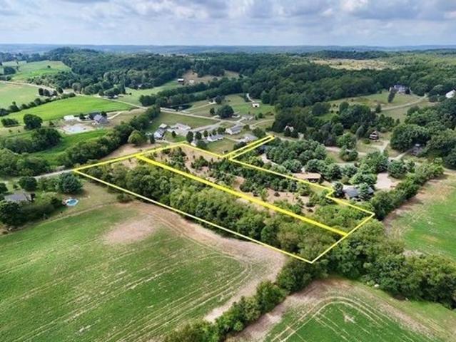 Swonger Rd, Dover, OH 44622