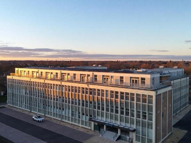 Swain Court, Peterborough PE2 2 bed apartment to rent £1,050 pcm £242 pw