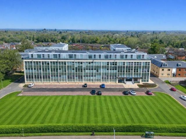 Swain Court, Peterborough PE2, 2 bed flat to rent, £1,000 pcm | PrimeLocation