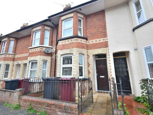 Swainstone Road, Reading, England 6 bed terraced house to rent £3,300 pcm £762 pw