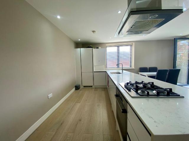 Swakeleys Road, Ickenham UB10, 2 bed flat to rent, £1,950 pcm | PrimeLocation