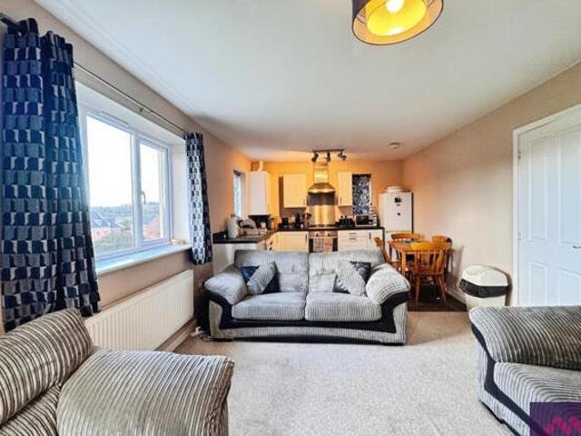 Swaledale, Warminster, 2 Bedroom Flat