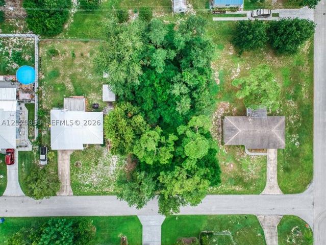 Swallow Ave, Sebring, FL 33870