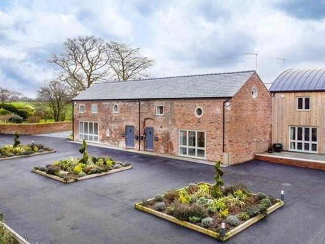 Swallows Loft, Bridge House Farm Barns, 4 Bedroom Barn
