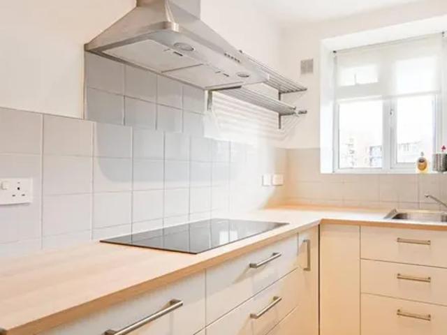 Swan Mews, Stockwell Park, London, SW9 9BF, United Kingdom | 3 bed apartment for rent #142080106 | Rentberry