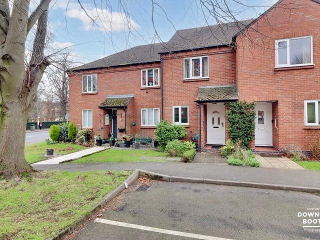 Swan Mews, Swan Road, Lichfield WS13, 2 bed terraced house to rent, £1,300 pcm | PrimeLocation