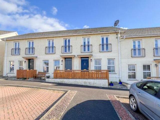 Swan Avenue, Chirnside, 3 Bedroom Terraced