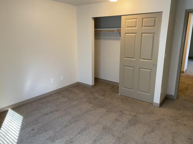 Swan Apartments 2 Bedroom Apartment for Rent at 7835 Pacific Ave, Tacoma, WA 98408 South End