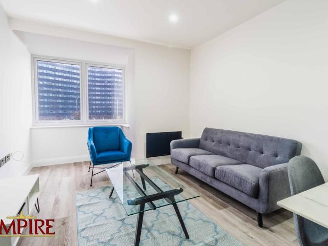 Swan Court, Coventry Road. 1 bed apartment to rent £950 pcm £219 pw