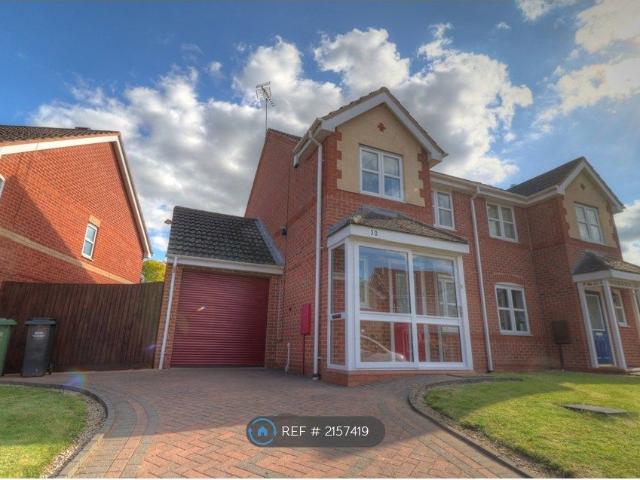 Swan Drive, Droitwich WR9, 3 bed semi detached house to rent, £1,395 pcm | PrimeLocation