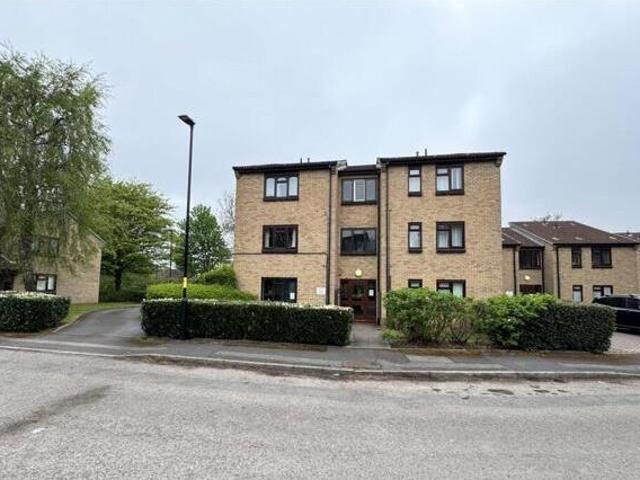 Swan Gardens, Birmingham, Studio Flat For