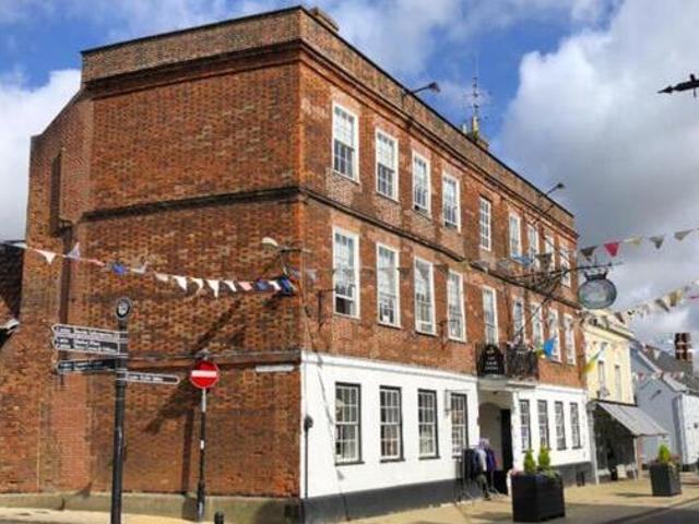 Swan Hotel The Thoroughfare, Harleston, Pub For Sale