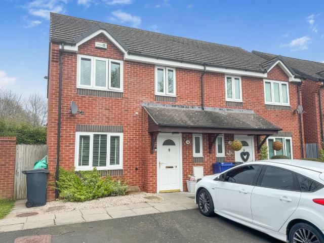 Swan Lane, Stourbridge, West Midlands DY8, 3 bed semi detached house to rent, £1,300 pcm | PrimeLocation