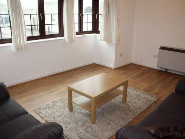 Swan Place, Reading, Berkshire, RG1