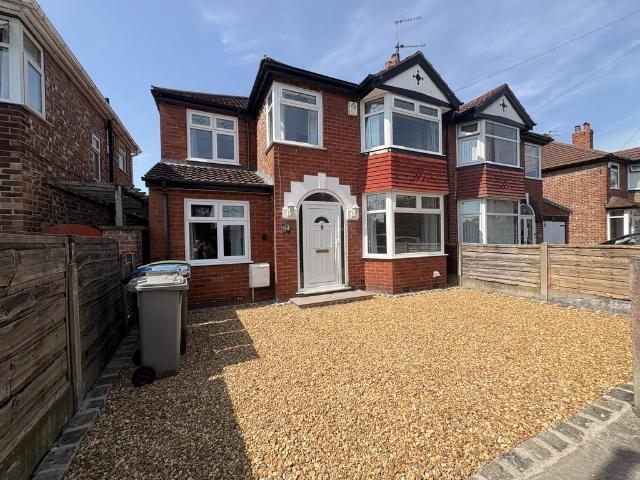 Swan Road, Altrincham, WA15 4 bed semi detached house to rent £1,975 pcm £456 pw