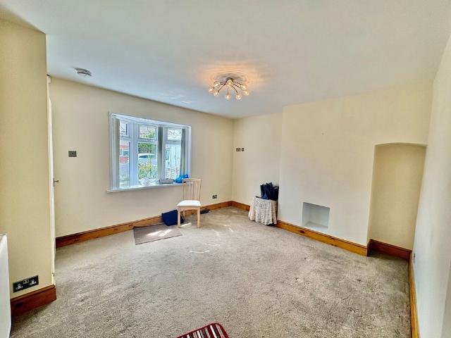 Swan Street, Brierley Hill, DY5 4DQ