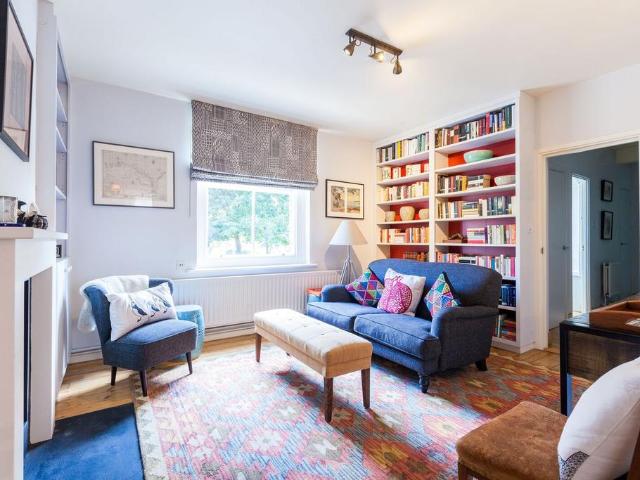 Swanfield Street, Bethnal Green. 2 bed flat to rent £3,250 pcm £750 pw