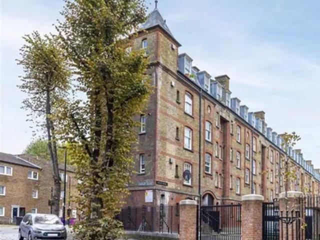 Swanfield Street, London, E2 7JA, United Kingdom | 3 bed apartment for rent #167611826 | Rentberry