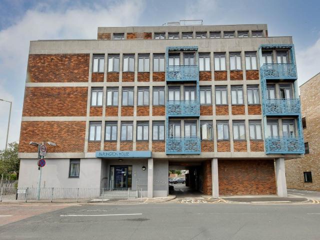 Swanfield Road, Waltham Cross EN8, 1 bed flat to rent, £1,400 pcm | PrimeLocation