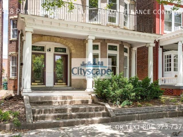 Swanky 2000 sf duplex in the heart of Church Hill