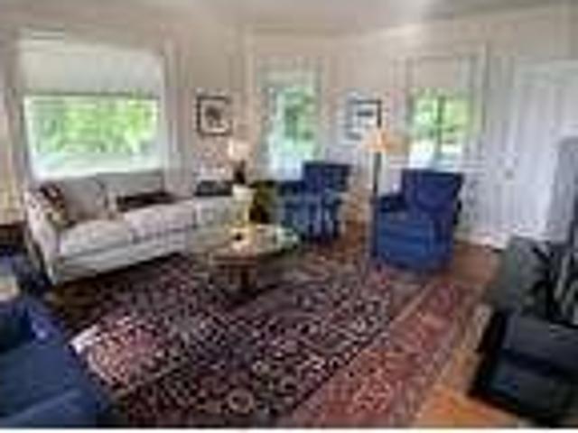Swans Island Maine 4 bed 2 bath house