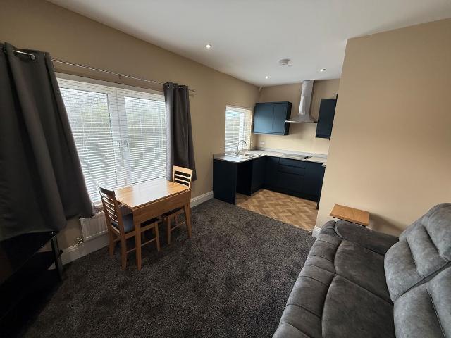 Swansea Road, Swansea SA4, 1 bed flat to rent, £750 pcm | PrimeLocation