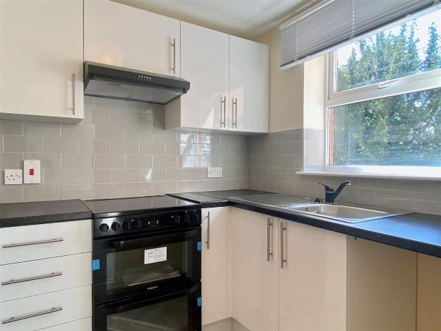 Swansea SA1, 1 bed flat to rent, £800 pcm | PrimeLocation