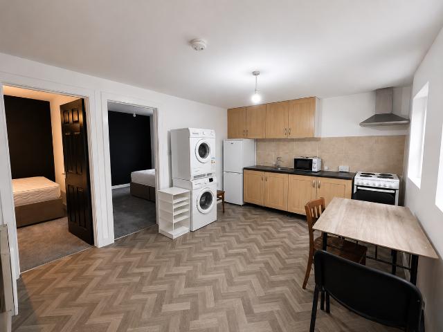Swansea SA2, 2 bed flat to rent, £950 pcm | PrimeLocation