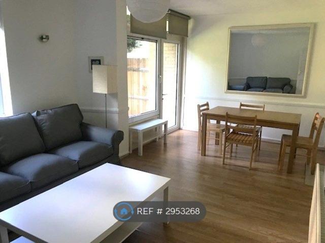 Swanton Gardens, London SW19, 4 bed flat to rent, £2,750 pcm | PrimeLocation