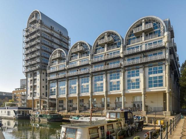 Sweden Gate, Surrey Quays SE16, 2 bed flat to rent, £2,100 pcm | PrimeLocation