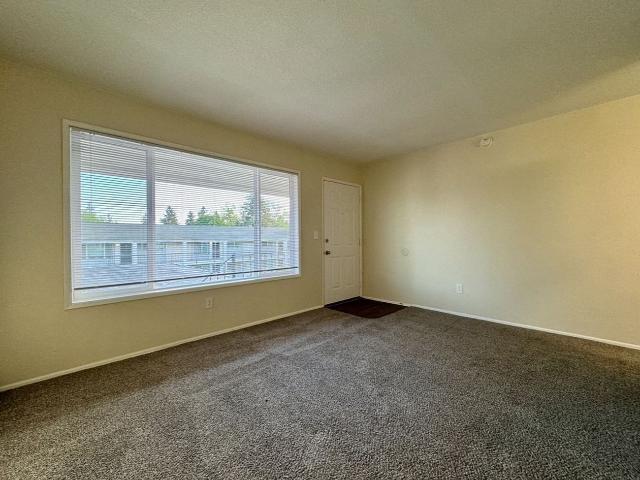 Sweetbriar Apartments 1 Bedroom Apartment for Rent at 4529 Ne Killingsworth St, Portland, OR 97218 Cully