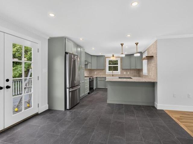 Sweetbriar Ln, Rochester, Home For Sale
