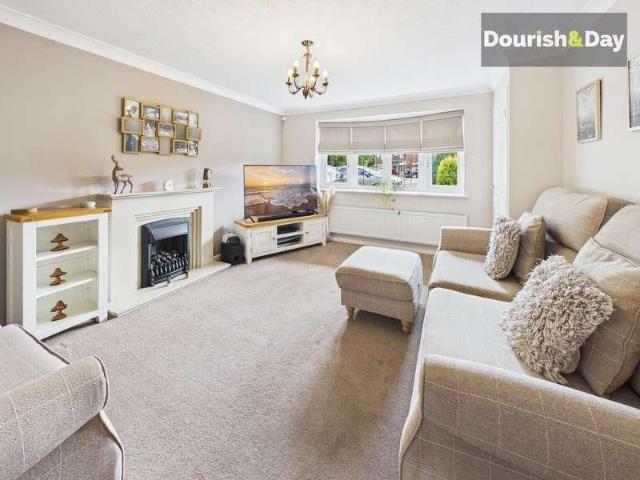 Sweetbriar Way, Stafford, ST17